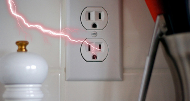 Saving Your Electronic Equipment From A Power Surge